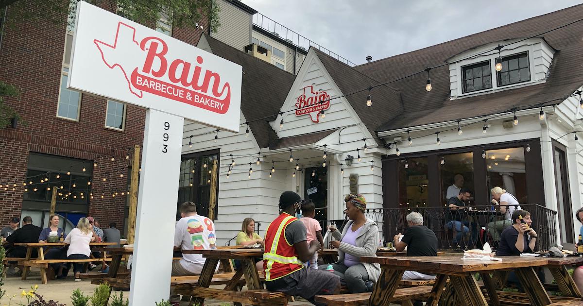 Texas Barbecue and Kolaches at Bain BBQ And Bakery In Cooper Young | I ...