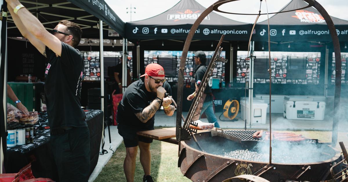 SmokeSlam Returns: Bringing BBQ, Bands & Big Appetites to the River | I ...