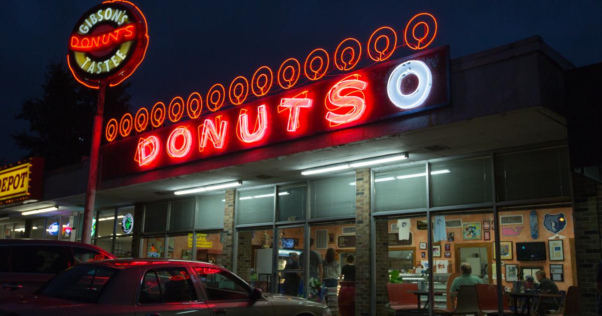 Gibson's Donuts is Definitely Tastee | I Love Memphis